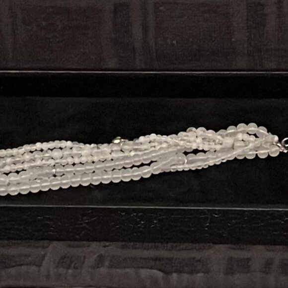 Jewelry | 6 White Bead Strand With Silver Tone Shells Bracelet | Poshmark